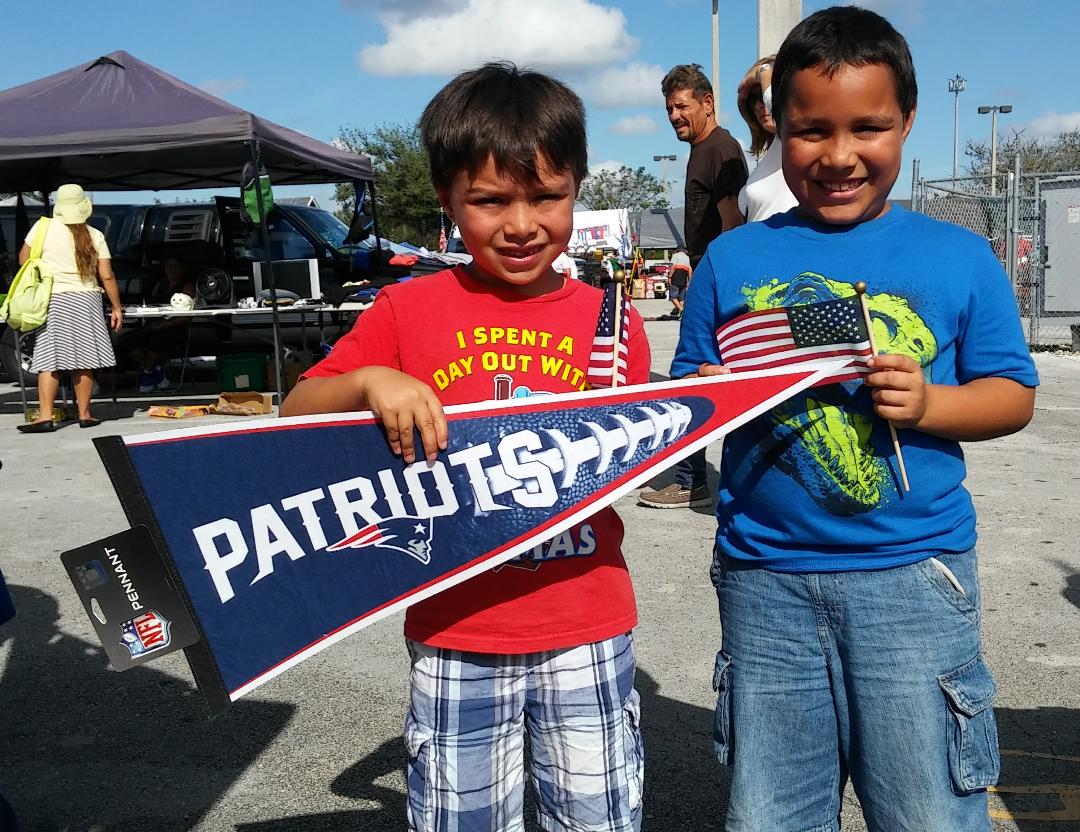 Cheer Loud: Sports Flags for Every Fan - Frankie's Flags – Tagged "NFL"